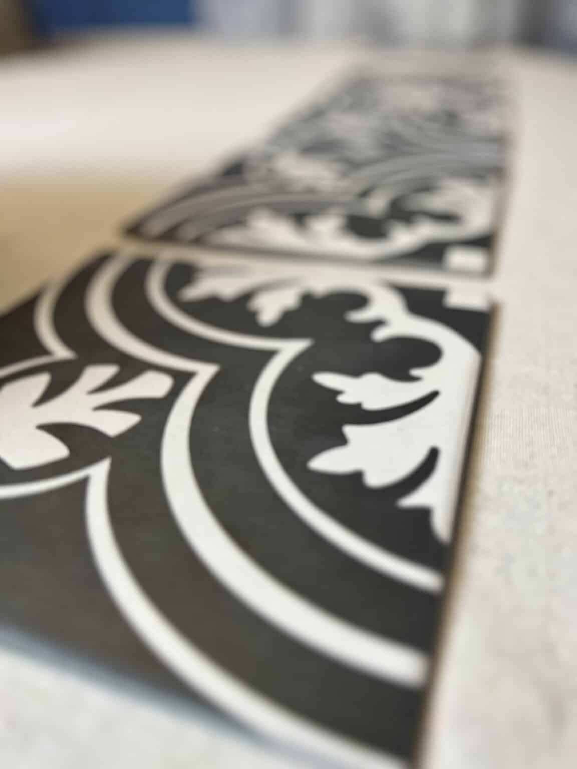 How to make a DIY tile planter box