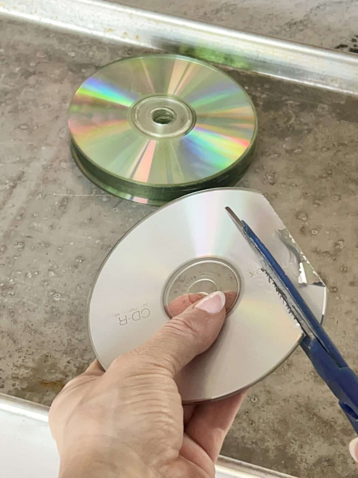 How to Make Dazzling DIY Mirrored Outdoor Hanging Decor - Sonata Home ...