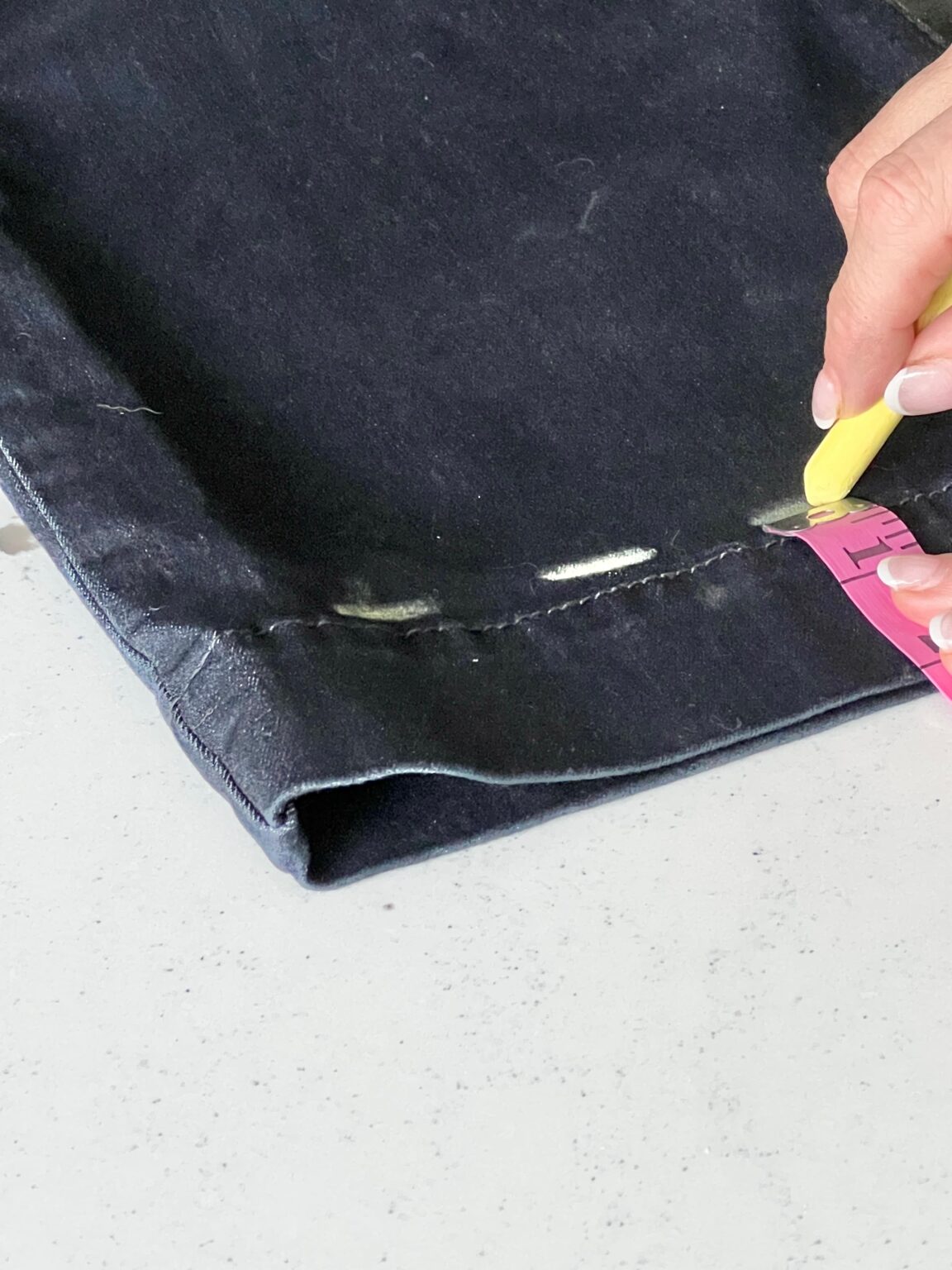 How to Fray the Bottom of Jeans for Easy DIY Chic Denim Style - Sonata ...