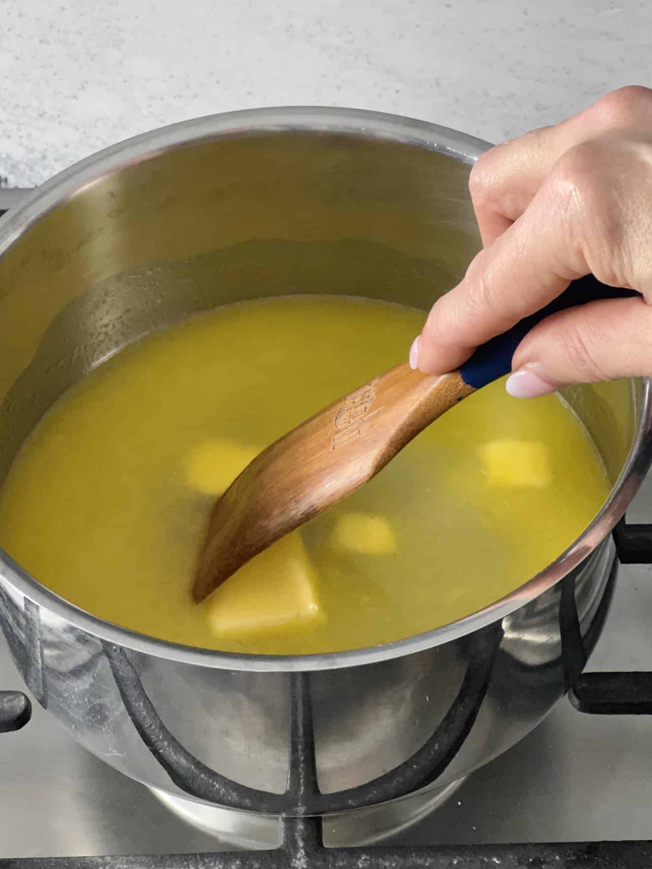 How to Make a Yummy Cinnamon Apple Beignet Recipe - Sonata Home Design