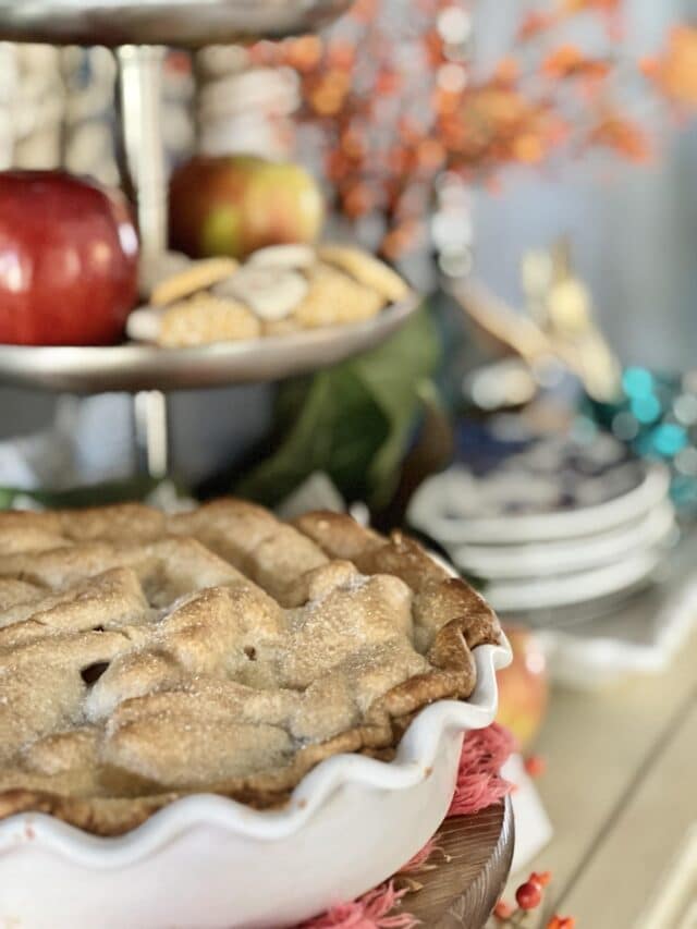Sweet Thanks: Ideas for a Stunning Thanksgiving Dessert Table - Sonata ...