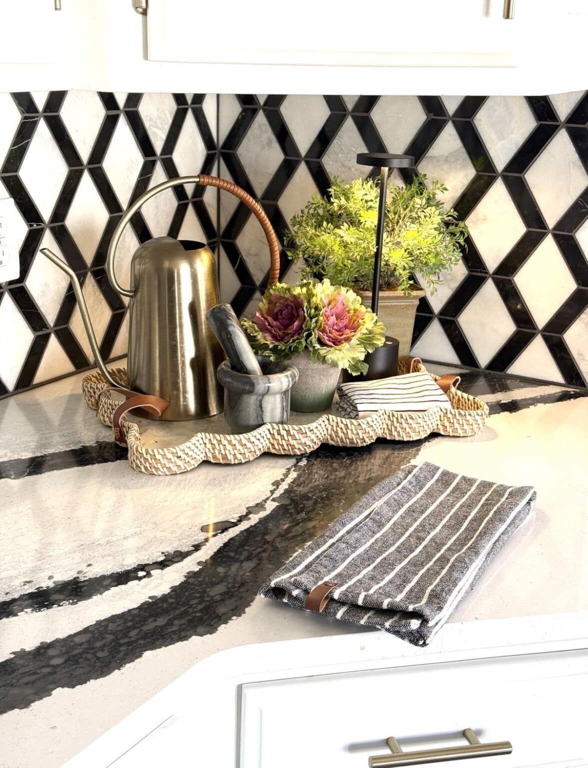 Brighten Your Space: Kitchen Counter Lamp Ideas for a Stylish Glow ...