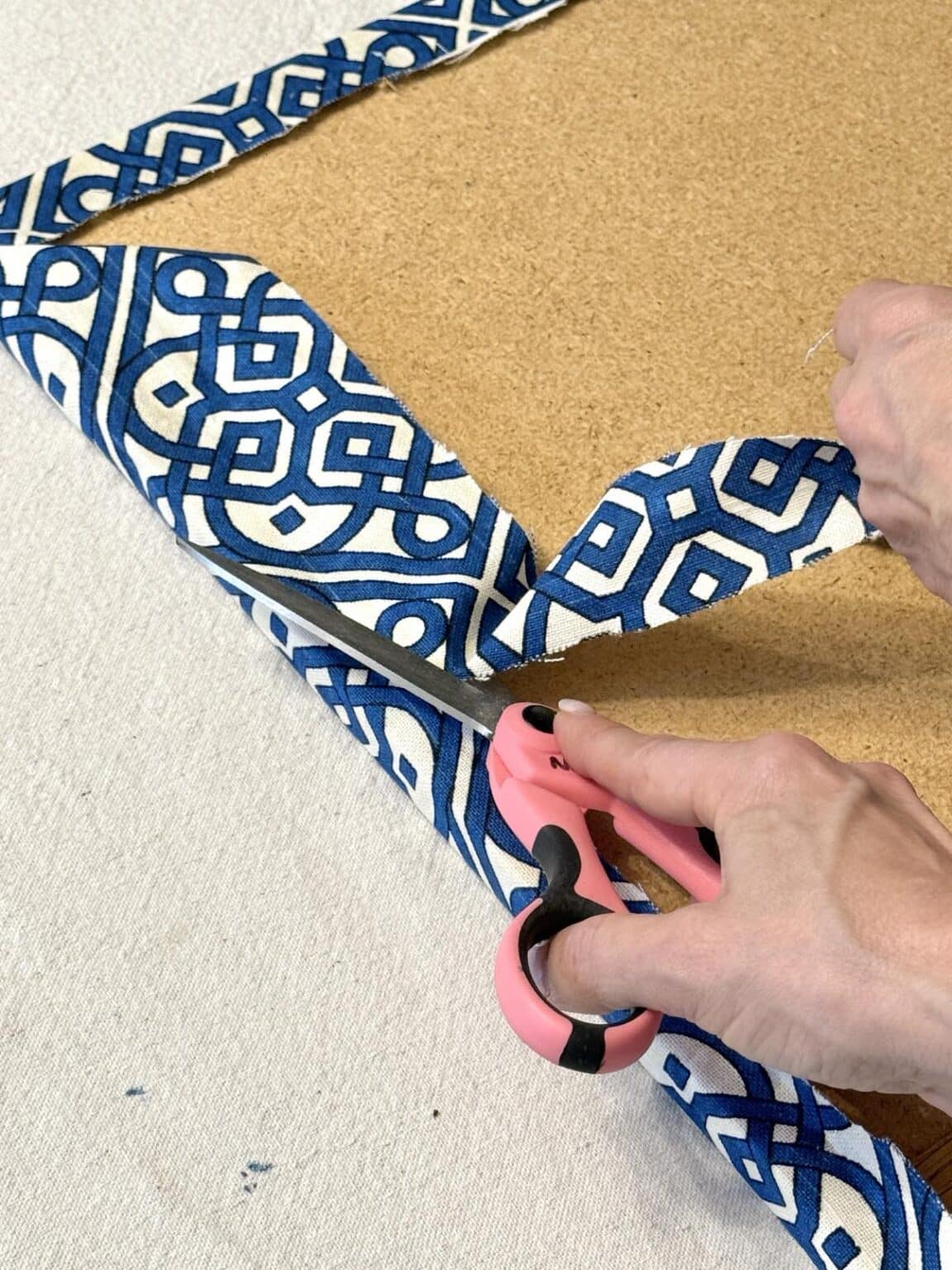 Easy and Creative DIY Cork Board Ideas: Stay Organized in Style ...