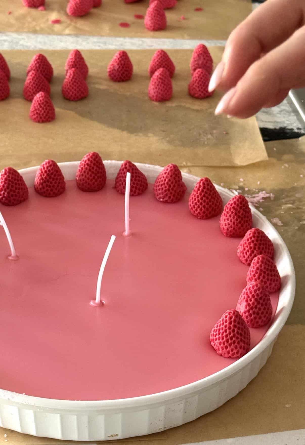 How to Make A Pie Candle That Looks Like A Strawberry Pie - Sonata Home ...