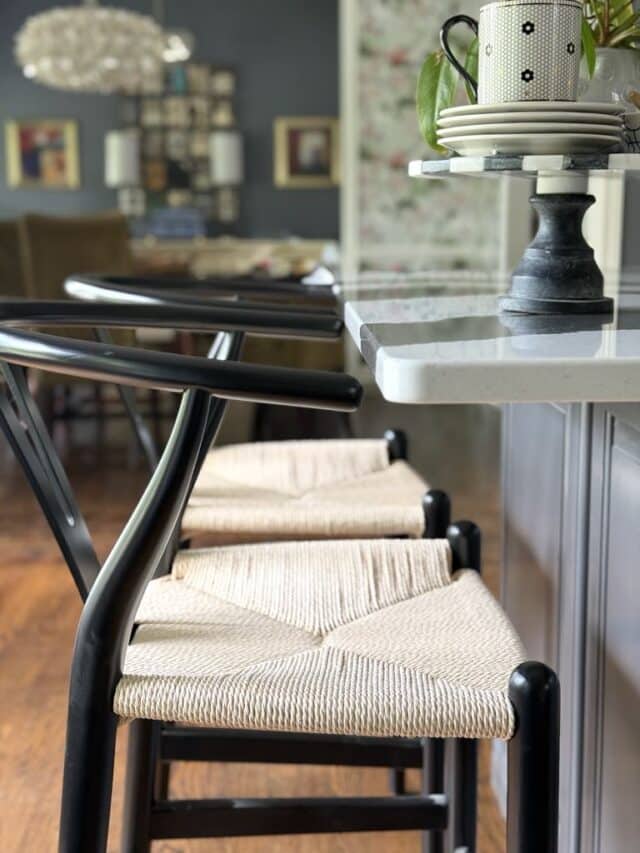 A Designer’s Take on Counter Stool Height vs Bar Stool Height - Sonata ...